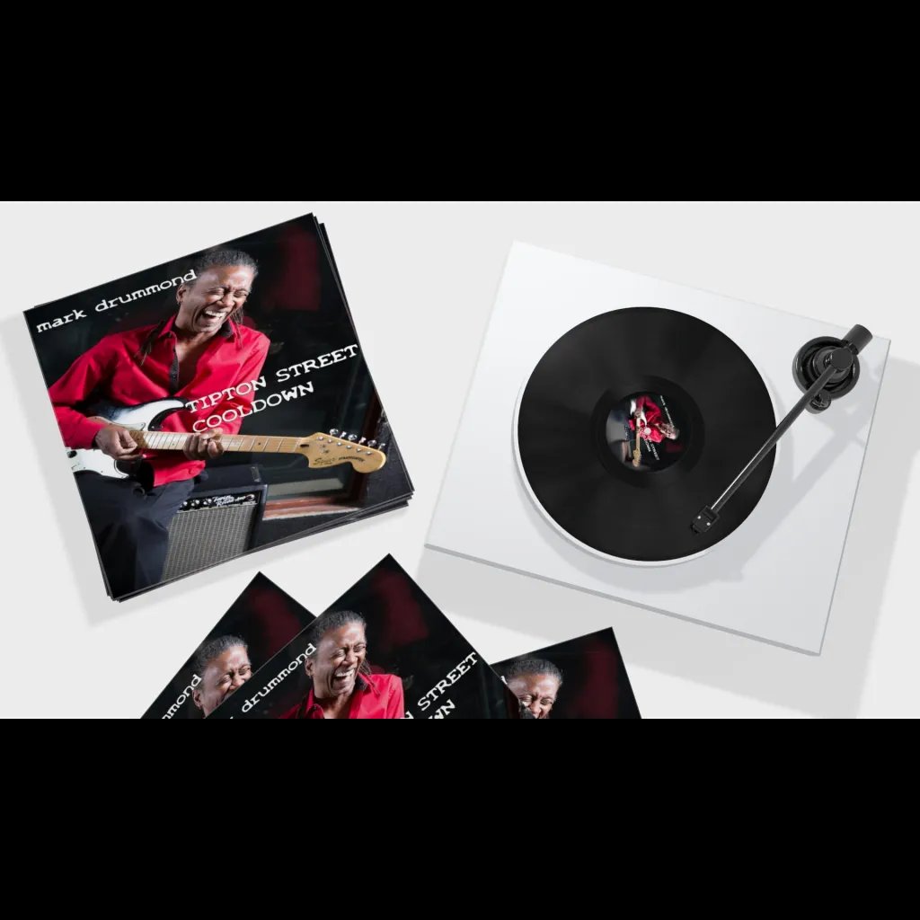 Analog Heart Collection | NFT.io